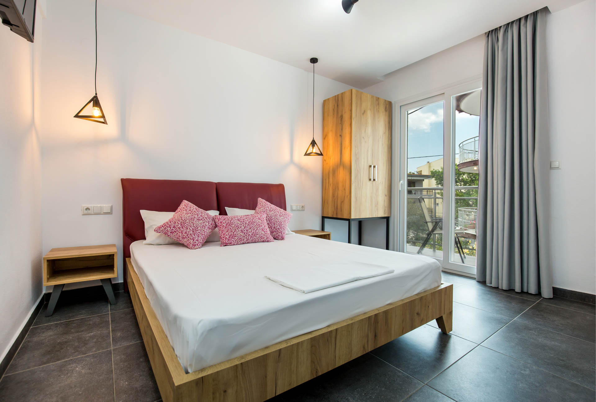 Double Studios • Linden Apartments